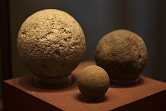 Maya Ball Game - Learn and discover the history of the Mayas